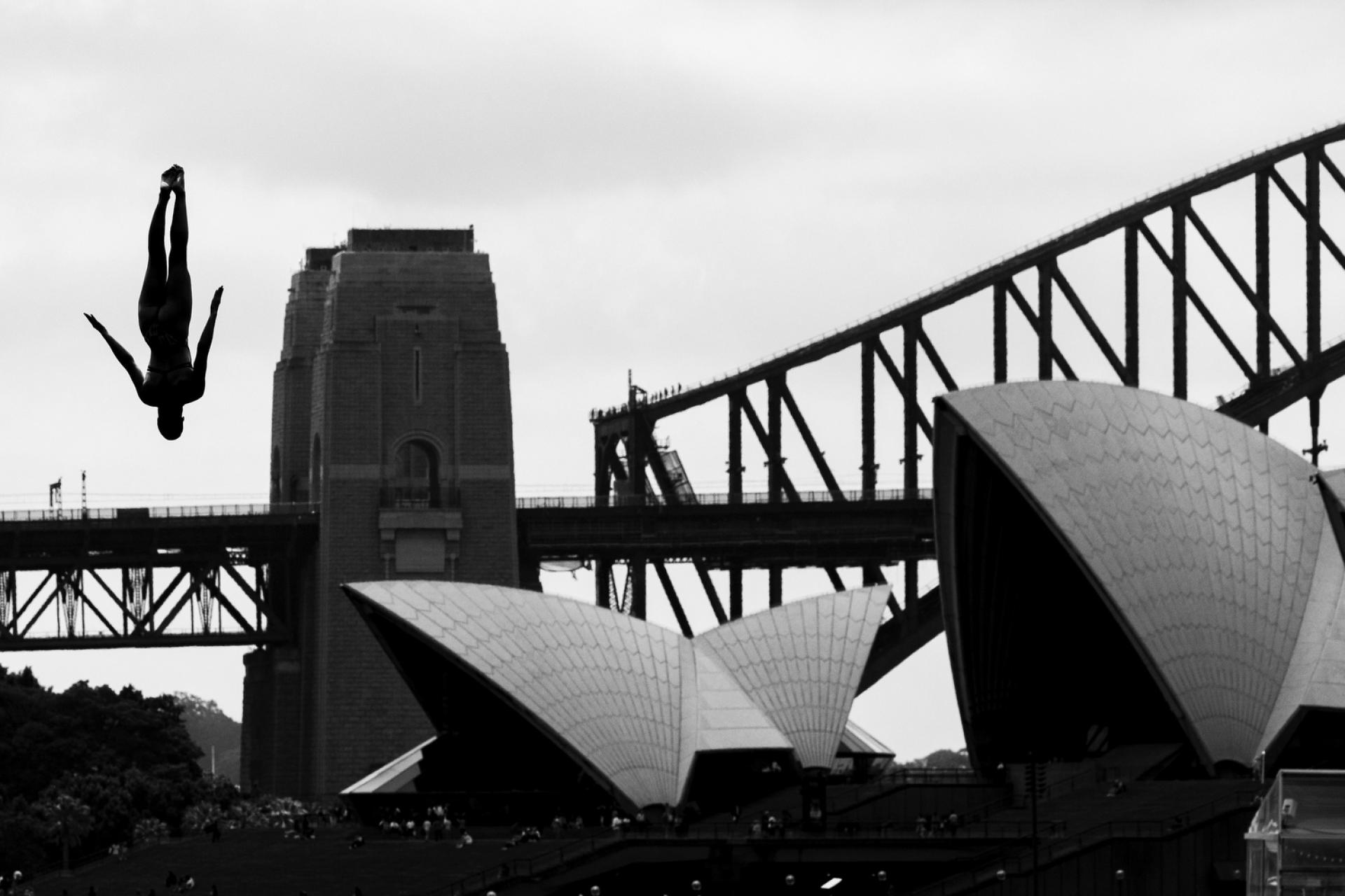 Red Bull Cliff Divin | MUSE Photography Awards